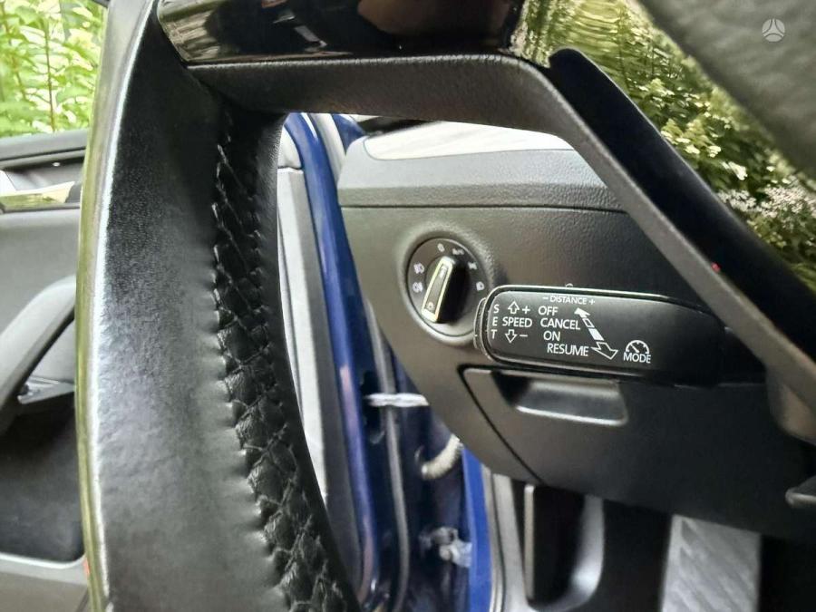 Blue Skoda SuperB 2017 in Vilnius, with an engine capacity of 1.97 L and mileage of 228 thousand km for 10800 €, photo 10 on AUTOMOTO.COM.LV