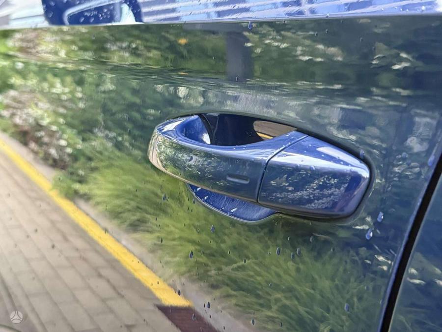Blue Skoda SuperB 2017 in Vilnius, with an engine capacity of 1.97 L and mileage of 228 thousand km for 10800 €, photo 18 on AUTOMOTO.COM.LV