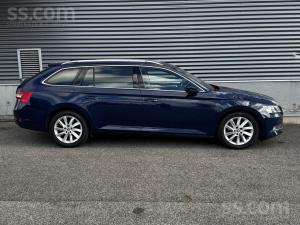 Blue Skoda SuperB 2017 in Riga, with an engine capacity of 1.40 L and mileage of 173 thousand km for 11900 €, photo 7 on AUTOMOTO.COM.LV