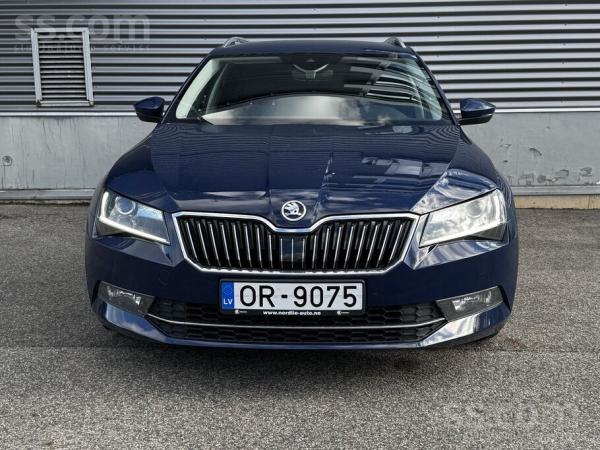 Zils Skoda SuperB 2017 Rīga, ar dzinēja tilpumu 1.40 L un nobraukumu 173 tūkst. km par 11900 €, foto 9 vietnē AUTOMOTO.COM.LV