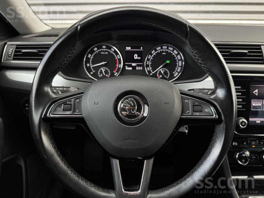 Blue Skoda SuperB 2017 in Riga, with an engine capacity of 1.40 L and mileage of 173 thousand km for 11900 €, photo 15 on AUTOMOTO.COM.LV