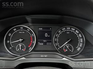 Blue Skoda SuperB 2017 in Riga, with an engine capacity of 1.40 L and mileage of 173 thousand km for 11900 €, photo 16 on AUTOMOTO.COM.LV