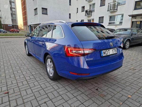 Blue Skoda SuperB 2018 in Vilnius, with an engine capacity of 1.60 L and mileage of 286 thousand km for 8450 €, photo 7 on AUTOMOTO.COM.LV