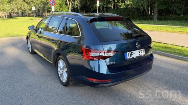 Blue Skoda SuperB 2018 in Riga, with an engine capacity of 2.00 L and mileage of 221 thousand km for 13500 €, photo 3 on AUTOMOTO.COM.LV