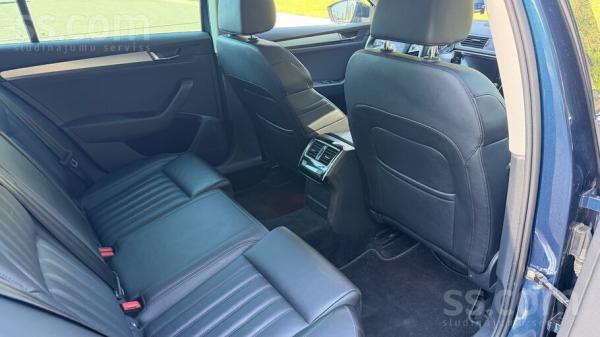 Blue Skoda SuperB 2018 in Riga, with an engine capacity of 2.00 L and mileage of 221 thousand km for 13500 €, photo 7 on AUTOMOTO.COM.LV