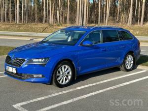 Zils Skoda SuperB 2018 Rīga, ar dzinēja tilpumu 2.00 L un nobraukumu 191 tūkst. km par 15800 €, foto  vietnē AUTOMOTO.COM.LV