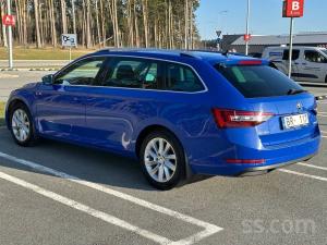 Zils Skoda SuperB 2018 Rīga, ar dzinēja tilpumu 2.00 L un nobraukumu 191 tūkst. km par 15800 €, foto 5 vietnē AUTOMOTO.COM.LV