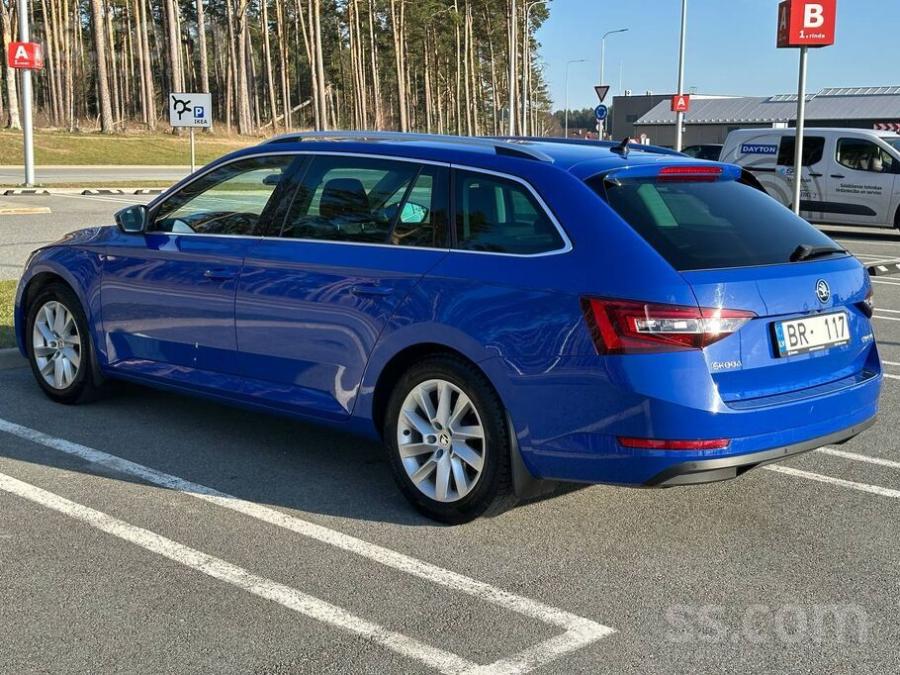 Zils Skoda SuperB 2018 Rīga, ar dzinēja tilpumu 2.00 L un nobraukumu 191 tūkst. km par 15800 €, foto 5 vietnē AUTOMOTO.COM.LV