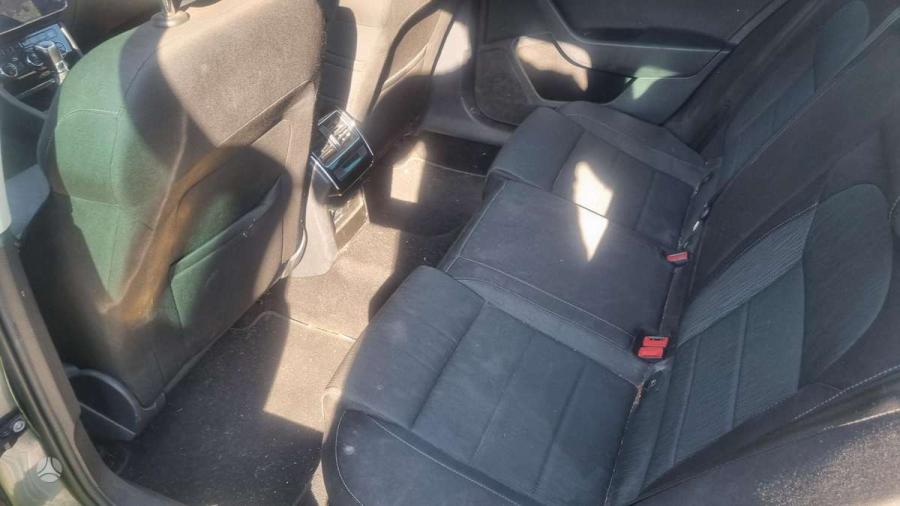 Zils Skoda SuperB 2018 Šauļi, ar dzinēja tilpumu 1.60 L un nobraukumu 290 tūkst. km par 6700 €, foto 12 vietnē AUTOMOTO.COM.LV