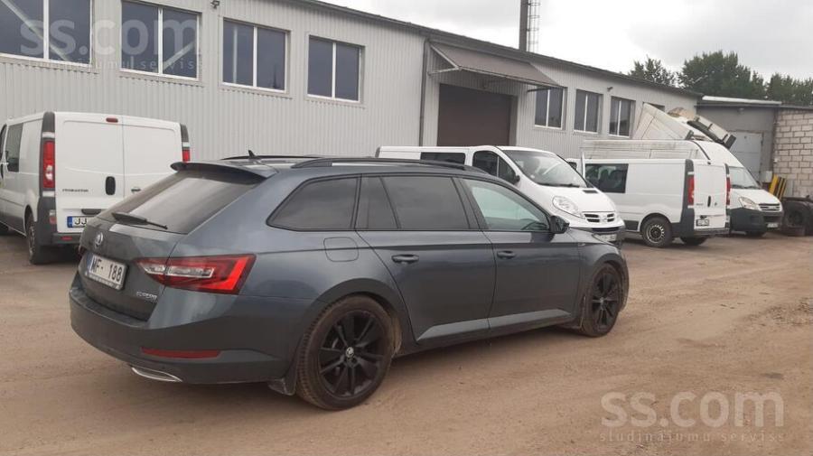 Zils Skoda SuperB 2018 Ogre, ar dzinēja tilpumu 2.00 L un nobraukumu 230 tūkst. km par 17900 €, foto 4 vietnē AUTOMOTO.COM.LV