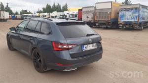 Zils Skoda SuperB 2018 Ogre, ar dzinēja tilpumu 2.00 L un nobraukumu 230 tūkst. km par 17900 €, foto 5 vietnē AUTOMOTO.COM.LV