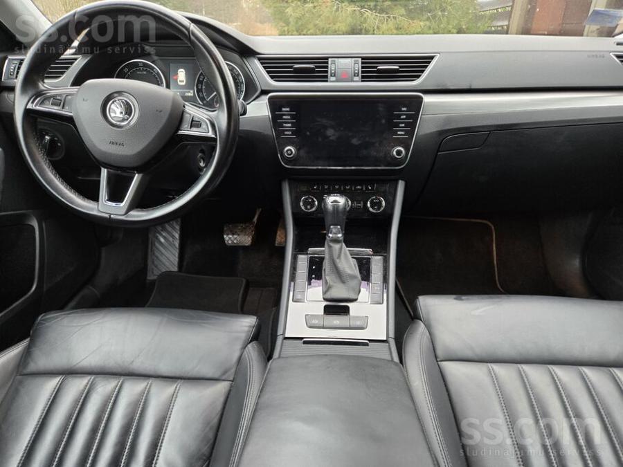 Zils Skoda SuperB 2018 Rīga, ar dzinēja tilpumu 2.00 L un nobraukumu 305 tūkst. km par 9500 €, foto 7 vietnē AUTOMOTO.COM.LV