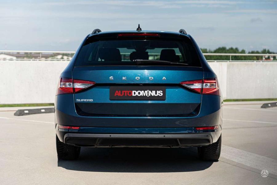Blue Skoda SuperB 2019 in Vilnius, with an engine capacity of 1.60 L and mileage of 214 thousand km for 12000 €, photo 6 on AUTOMOTO.COM.LV