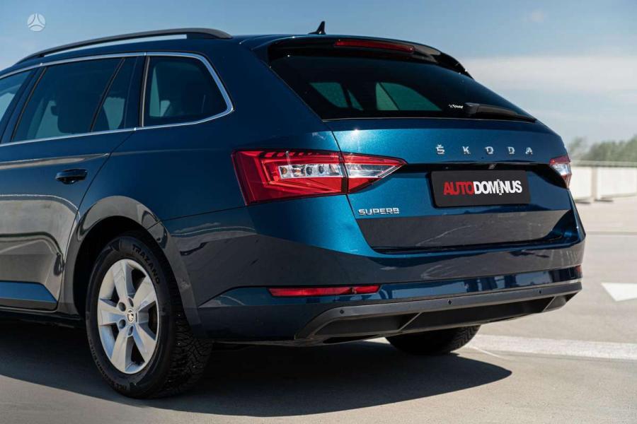 Blue Skoda SuperB 2019 in Vilnius, with an engine capacity of 1.60 L and mileage of 214 thousand km for 12000 €, photo 9 on AUTOMOTO.COM.LV