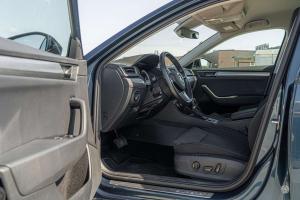 Blue Skoda SuperB 2019 in Vilnius, with an engine capacity of 1.60 L and mileage of 214 thousand km for 12000 €, photo 26 on AUTOMOTO.COM.LV