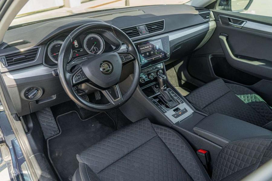 Blue Skoda SuperB 2019 in Vilnius, with an engine capacity of 1.60 L and mileage of 214 thousand km for 12000 €, photo 27 on AUTOMOTO.COM.LV