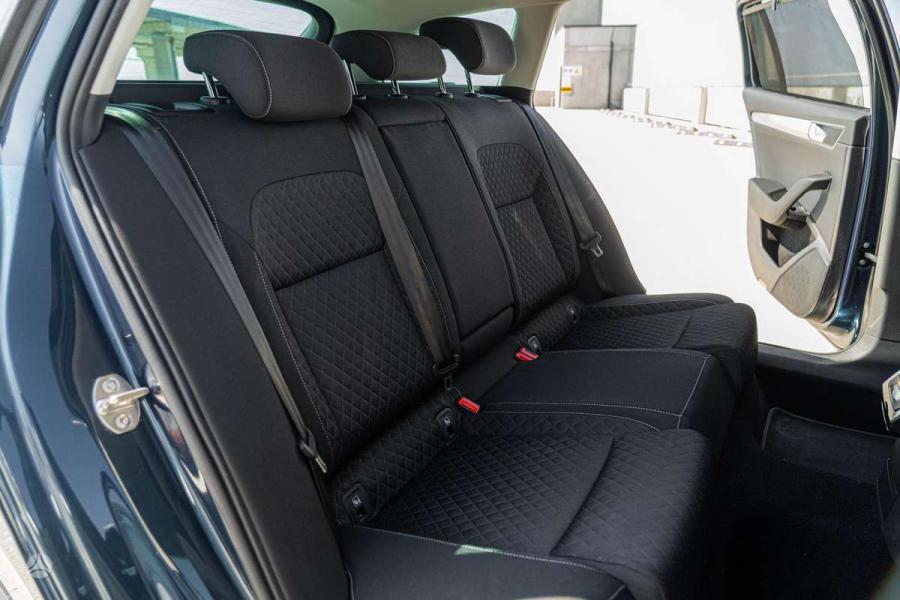Blue Skoda SuperB 2019 in Vilnius, with an engine capacity of 1.60 L and mileage of 214 thousand km for 12000 €, photo 31 on AUTOMOTO.COM.LV