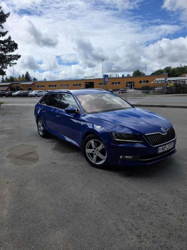 Zils Skoda SuperB 2019 Alīta, ar dzinēja tilpumu 2.00 L un nobraukumu 287 tūkst. km par 11700 €, foto 1 vietnē AUTOMOTO.COM.LV