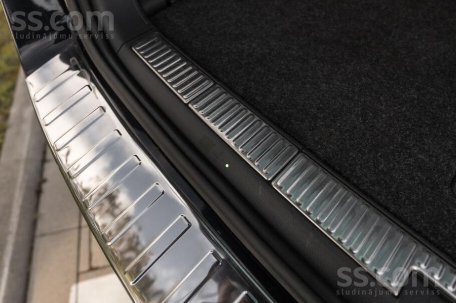 Zils Skoda SuperB 2019 Rīga, ar dzinēja tilpumu 2.00 L un nobraukumu 221 tūkst. km par 17900 €, foto 19 vietnē AUTOMOTO.COM.LV