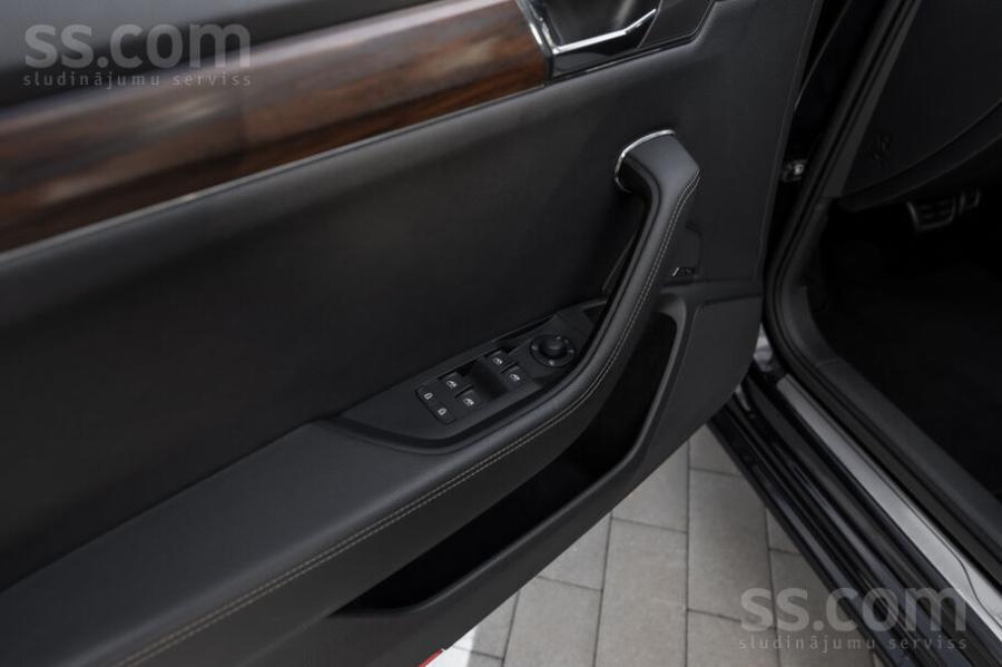 Zils Skoda SuperB 2019 Rīga, ar dzinēja tilpumu 2.00 L un nobraukumu 221 tūkst. km par 17900 €, foto 31 vietnē AUTOMOTO.COM.LV