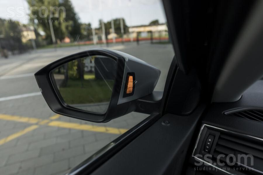 Zils Skoda SuperB 2019 Rīga, ar dzinēja tilpumu 2.00 L un nobraukumu 221 tūkst. km par 17900 €, foto 36 vietnē AUTOMOTO.COM.LV