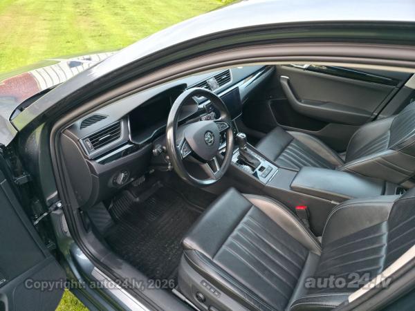 Skoda SuperB 2019 Veru vietnÄ Zils Skoda SuperB 2019 Veru, ar dzinÄja tilpumu 2.00 L un nobraukumu 170 tÅ«kst. km par 22000 ā¬, foto 11 vietnÄ AUTOMOTO.COM.LV