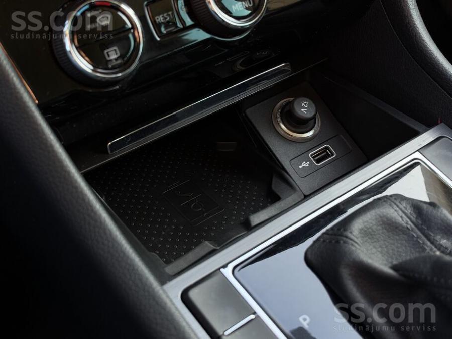 Zils Skoda SuperB 2019 Tukums, ar dzinēja tilpumu 2.00 L un nobraukumu 263 tūkst. km par 16890 €, foto 17 vietnē AUTOMOTO.COM.LV