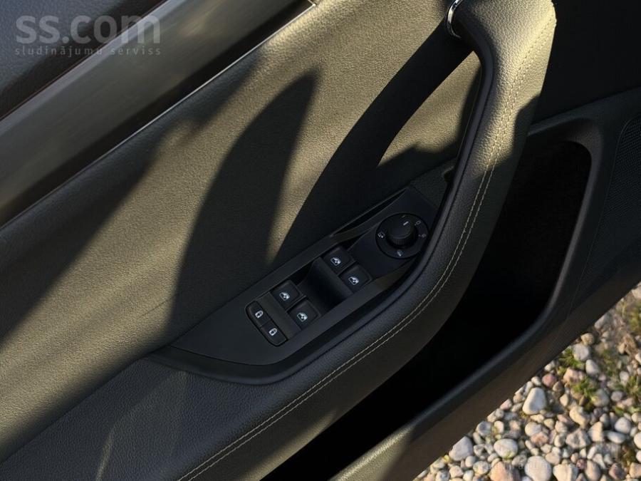 Zils Skoda SuperB 2019 Tukums, ar dzinēja tilpumu 2.00 L un nobraukumu 263 tūkst. km par 16890 €, foto 18 vietnē AUTOMOTO.COM.LV