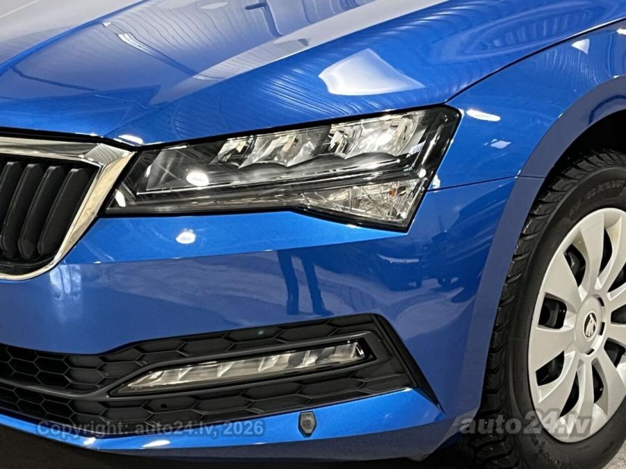 Zils Skoda SuperB 2020 Tallina, ar dzinēja tilpumu 2.00 L un nobraukumu 250 tūkst. km par 12900 €, foto 17 vietnē AUTOMOTO.COM.LV
