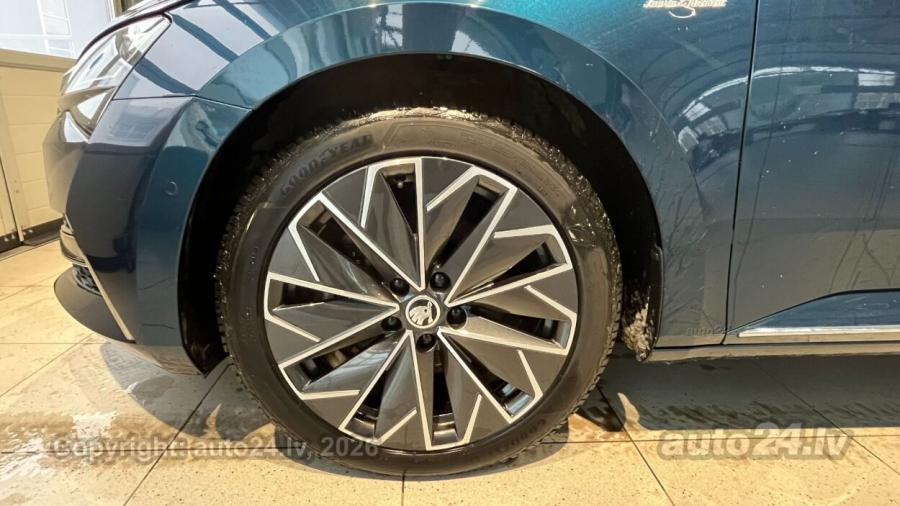 Zils Skoda SuperB 2020 Narva, ar dzinēja tilpumu 0.00 L un nobraukumu 73 tūkst. km par 27900 €, foto 5 vietnē AUTOMOTO.COM.LV