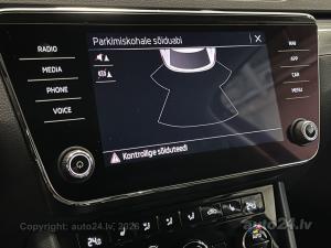 Zils Skoda SuperB 2020 Tallina, ar dzinēja tilpumu 2.00 L un nobraukumu 249 tūkst. km par 12900 €, foto 13 vietnē AUTOMOTO.COM.LV