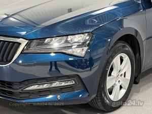 Zils Skoda SuperB 2020 Tallina, ar dzinēja tilpumu 2.00 L un nobraukumu 249 tūkst. km par 12900 €, foto 20 vietnē AUTOMOTO.COM.LV