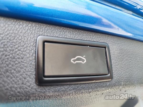 Blue Skoda SuperB 2020 in Tartu, with an engine capacity of 2.00 L and mileage of 139 thousand km for 20990 €, photo 6 on AUTOMOTO.COM.LV