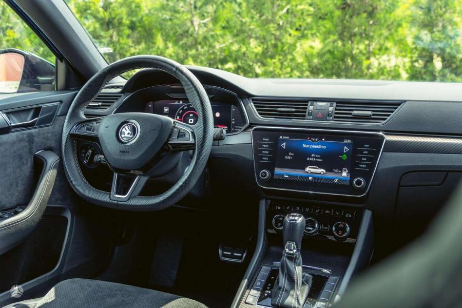 Blue Skoda SuperB 2020 in Klaipeda, with an engine capacity of 1.98 L and mileage of 62 thousand km for 25555 €, photo 8 on AUTOMOTO.COM.LV