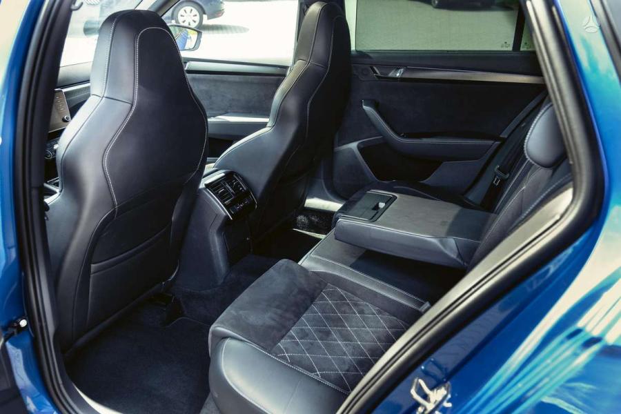 Blue Skoda SuperB 2020 in Klaipeda, with an engine capacity of 1.98 L and mileage of 62 thousand km for 25555 €, photo 13 on AUTOMOTO.COM.LV