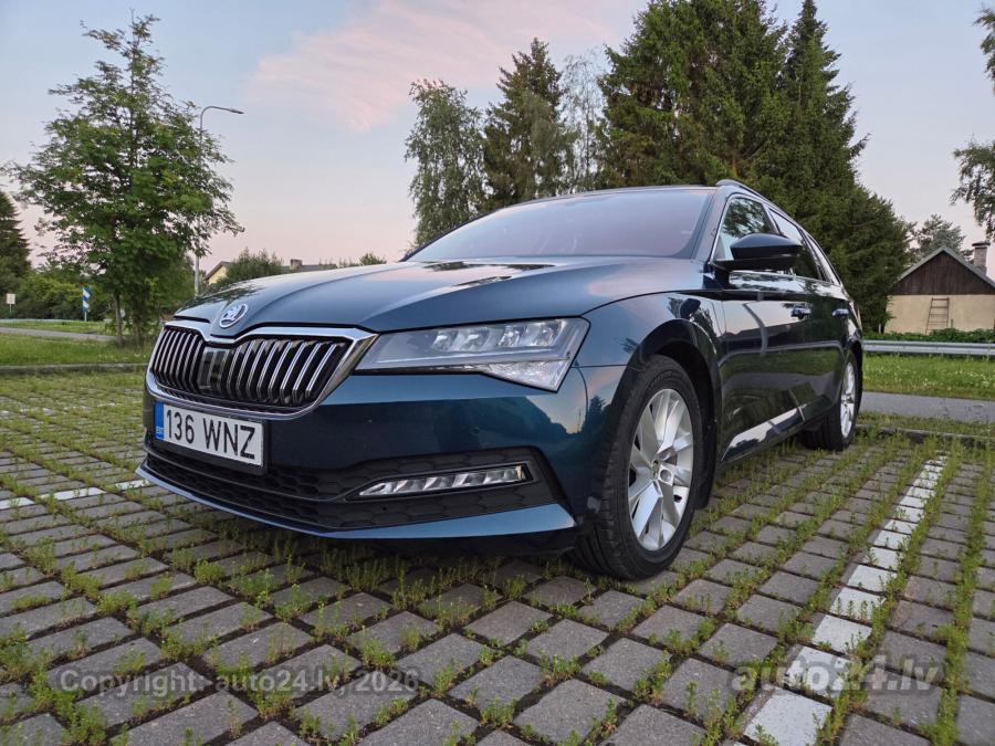 Zils Skoda SuperB 2020 Tallina, ar dzinēja tilpumu 2.00 L un nobraukumu 127 tūkst. km par 17900 €, foto 1 vietnē AUTOMOTO.COM.LV