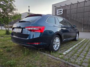 Zils Skoda SuperB 2020 Tallina, ar dzinēja tilpumu 2.00 L un nobraukumu 127 tūkst. km par 17900 €, foto 6 vietnē AUTOMOTO.COM.LV