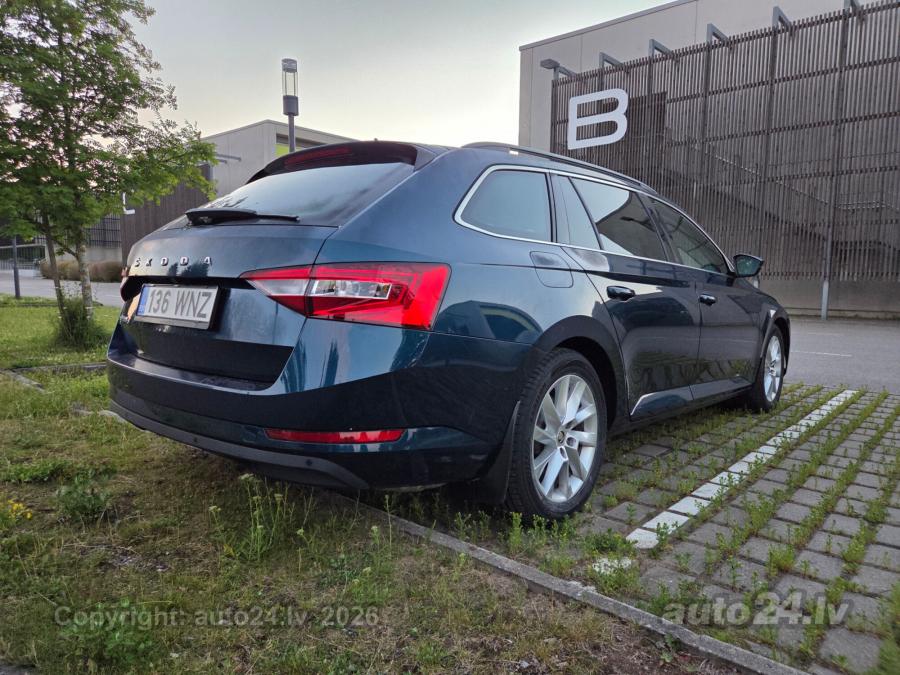 Zils Skoda SuperB 2020 Tallina, ar dzinēja tilpumu 2.00 L un nobraukumu 127 tūkst. km par 17900 €, foto 6 vietnē AUTOMOTO.COM.LV
