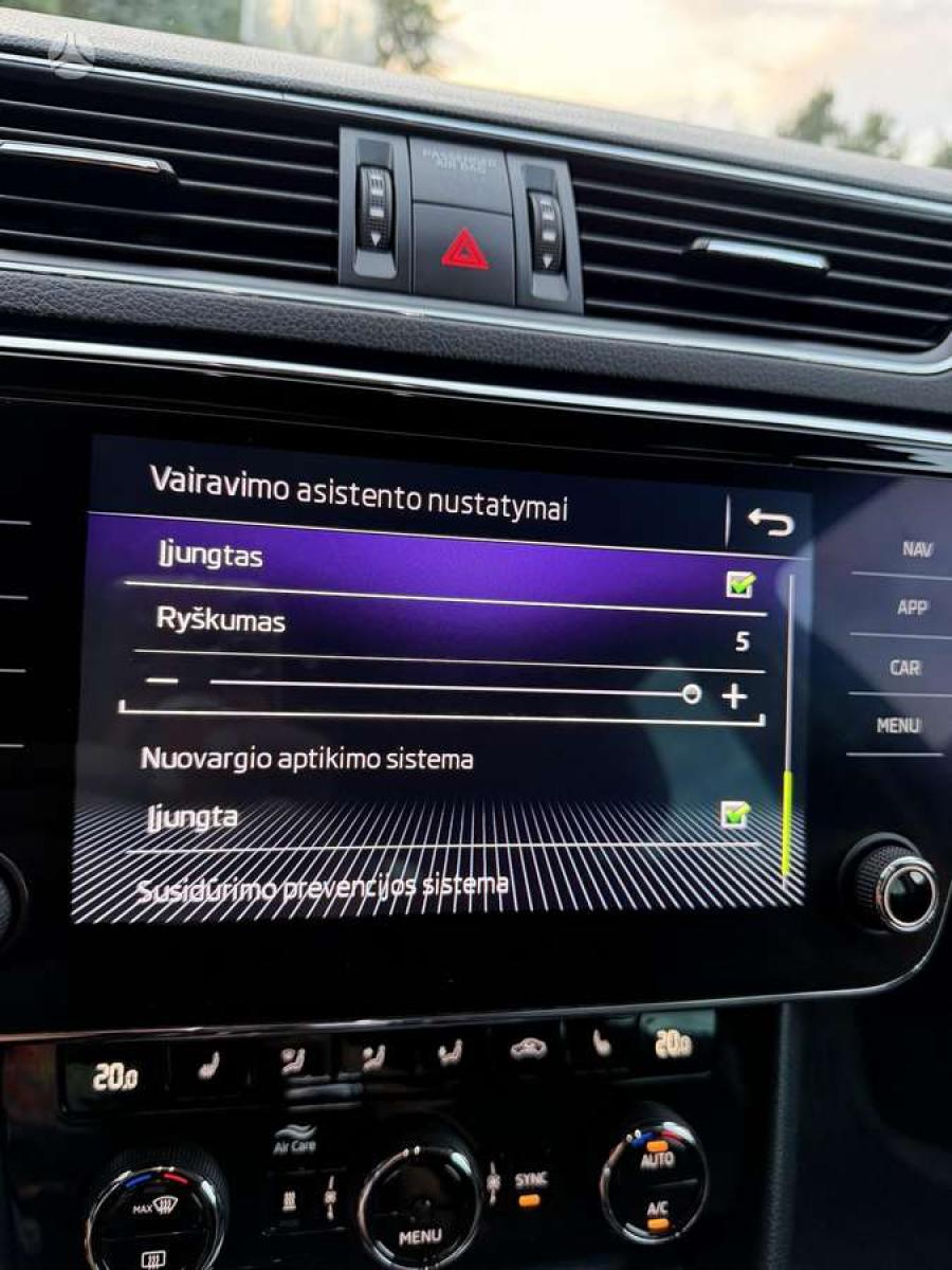 Zils Skoda SuperB 2020 Kelmė, ar dzinēja tilpumu 1.97 L un nobraukumu 333 tūkst. km par 11900 €, foto 27 vietnē AUTOMOTO.COM.LV