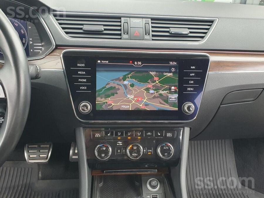 Zils Skoda SuperB 2020 Rīga, ar dzinēja tilpumu 2.00 L un nobraukumu 115 tūkst. km par 24900 €, foto 18 vietnē AUTOMOTO.COM.LV