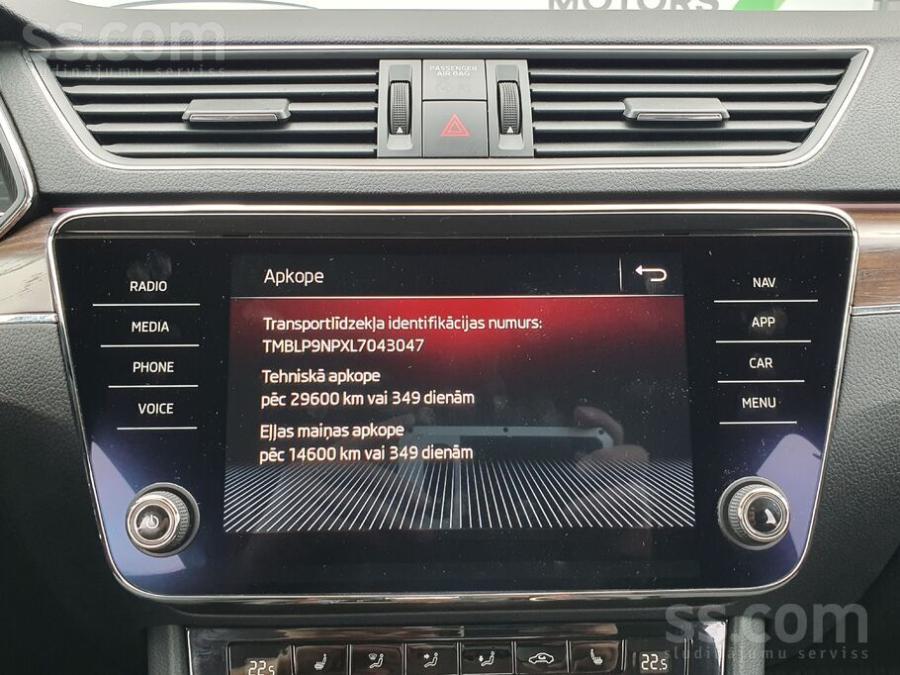 Zils Skoda SuperB 2020 Rīga, ar dzinēja tilpumu 2.00 L un nobraukumu 115 tūkst. km par 24900 €, foto 25 vietnē AUTOMOTO.COM.LV