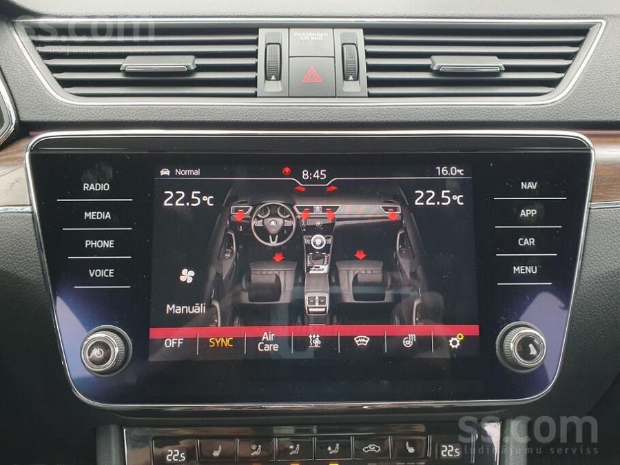 Zils Skoda SuperB 2020 Rīga, ar dzinēja tilpumu 2.00 L un nobraukumu 115 tūkst. km par 24900 €, foto 28 vietnē AUTOMOTO.COM.LV