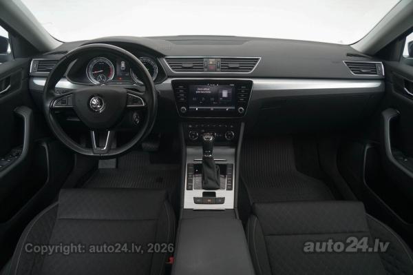 Skoda SuperB 2020 Tallina vietnē Zils Skoda SuperB 2020 Tallina, ar dzinēja tilpumu 2.00 L un nobraukumu 127 tūkst. km par 19890 €, foto 9 vietnē AUTOMOTO.COM.LV