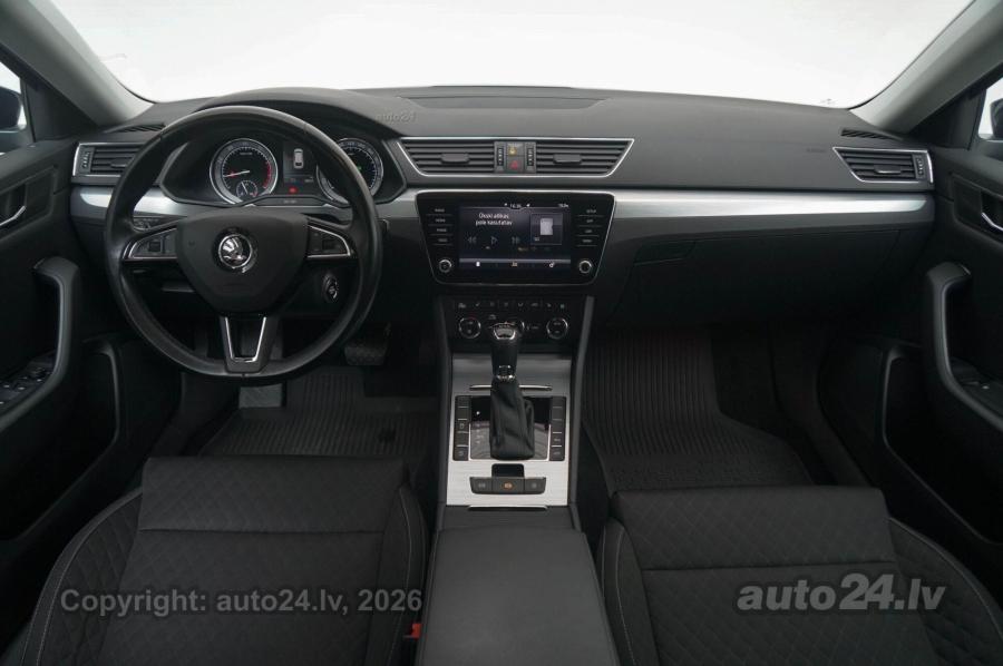 Zils Skoda SuperB 2020 Tallina, ar dzinēja tilpumu 2.00 L un nobraukumu 127 tūkst. km par 19890 €, foto 9 vietnē AUTOMOTO.COM.LV