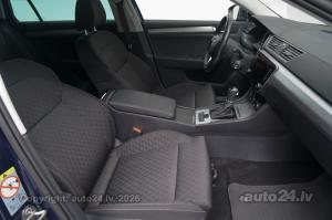 Zils Skoda SuperB 2020 Tallina, ar dzinēja tilpumu 2.00 L un nobraukumu 127 tūkst. km par 19890 €, foto 10 vietnē AUTOMOTO.COM.LV
