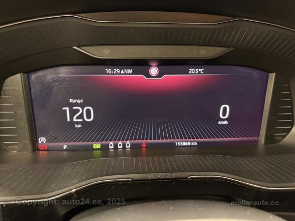 Zils Skoda SuperB 2021 Tallina, ar dzinēja tilpumu 2.00 L un nobraukumu 154 tūkst. km par 24900 €, foto 11 vietnē AUTOMOTO.COM.LV