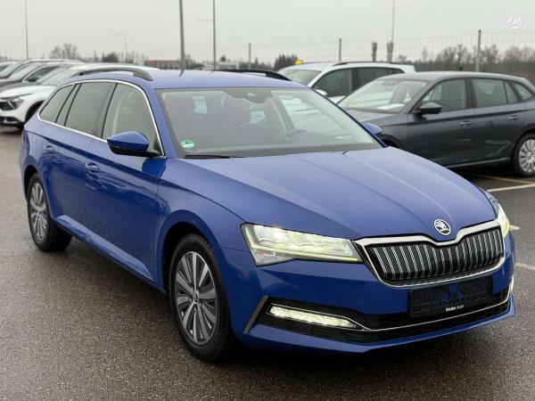 Blue Skoda SuperB 2021 in Vilnius, with an engine capacity of 1.40 L and mileage of 182 thousand km for 15999 €, photo 1 on AUTOMOTO.COM.LV