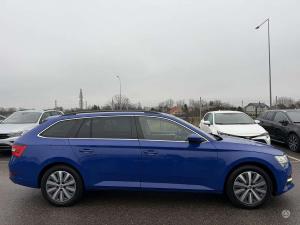 Blue Skoda SuperB 2021 in Vilnius, with an engine capacity of 1.40 L and mileage of 182 thousand km for 15995 €, photo 4 on AUTOMOTO.COM.LV