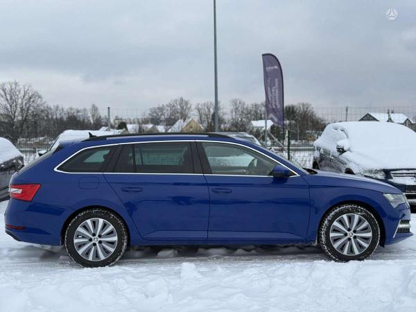 Blue Skoda SuperB 2021 in Vilnius, with an engine capacity of 1.40 L and mileage of 182 thousand km for 15999 €, photo 4 on AUTOMOTO.COM.LV