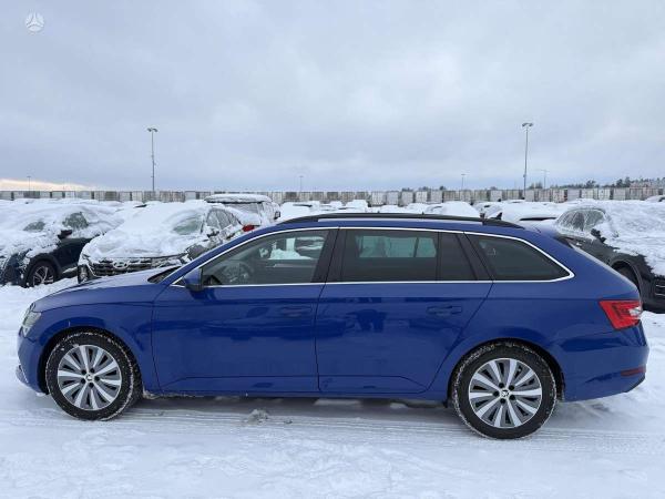 Blue Skoda SuperB 2021 in Vilnius, with an engine capacity of 1.40 L and mileage of 182 thousand km for 15999 €, photo 8 on AUTOMOTO.COM.LV